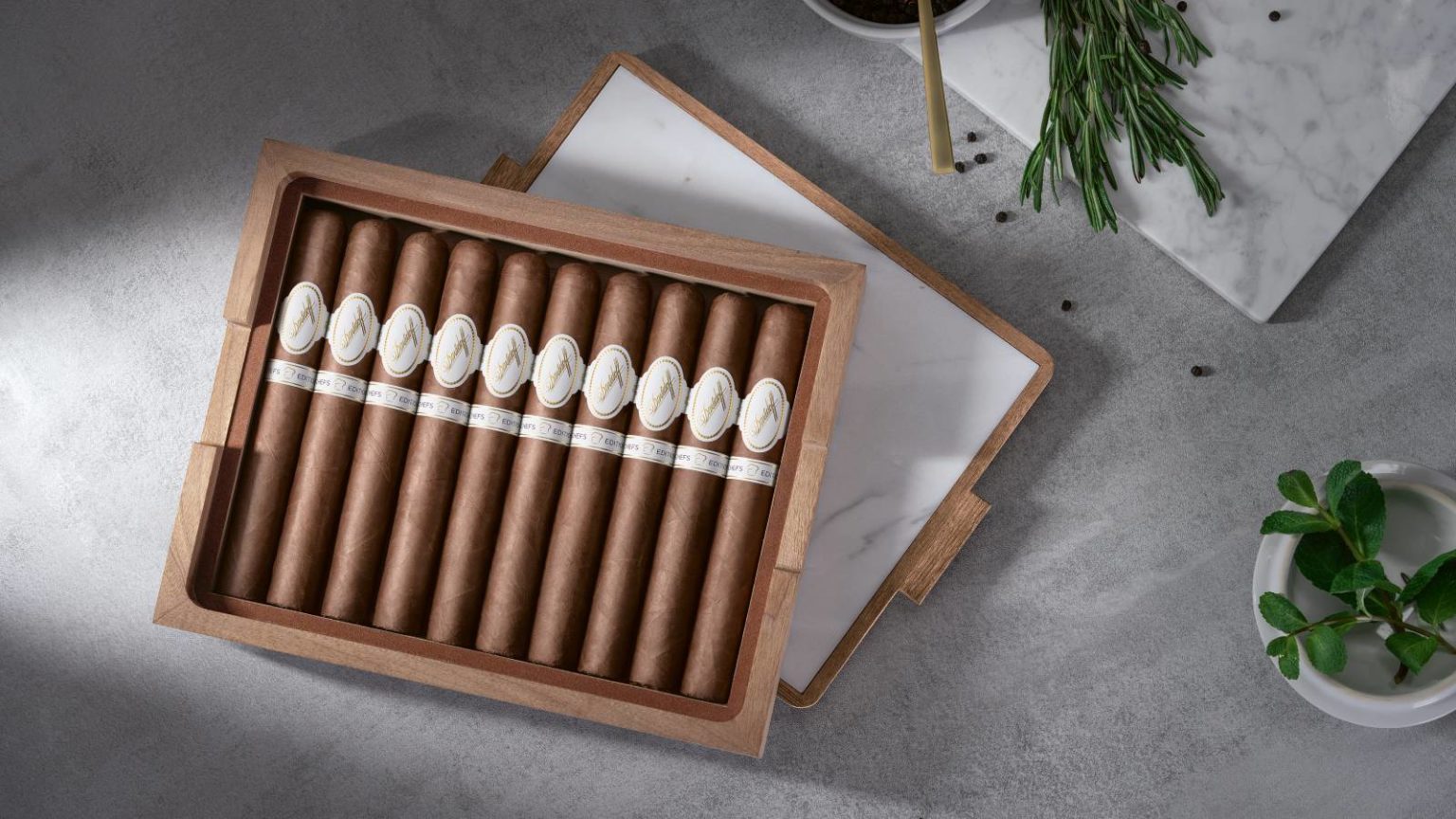 CigarsLover Magazine - Refine your taste
